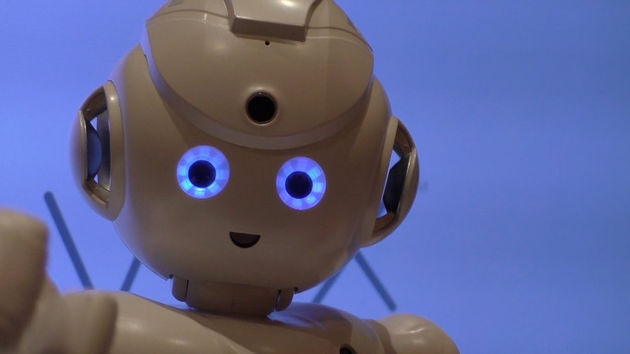 LYNX Robot First Look #CES2017, Alexa Powered Humanoid Robot