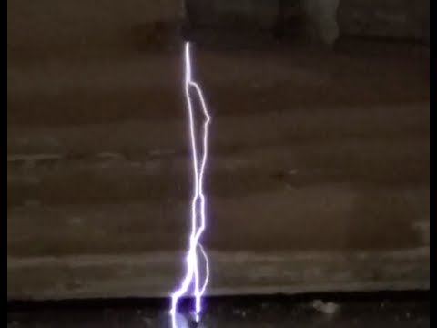Low Current High-Frequency DIY Lightning from a Galvanic Machine