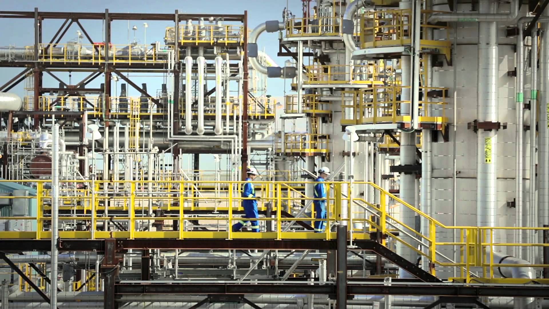 Oil sands production at Kearl