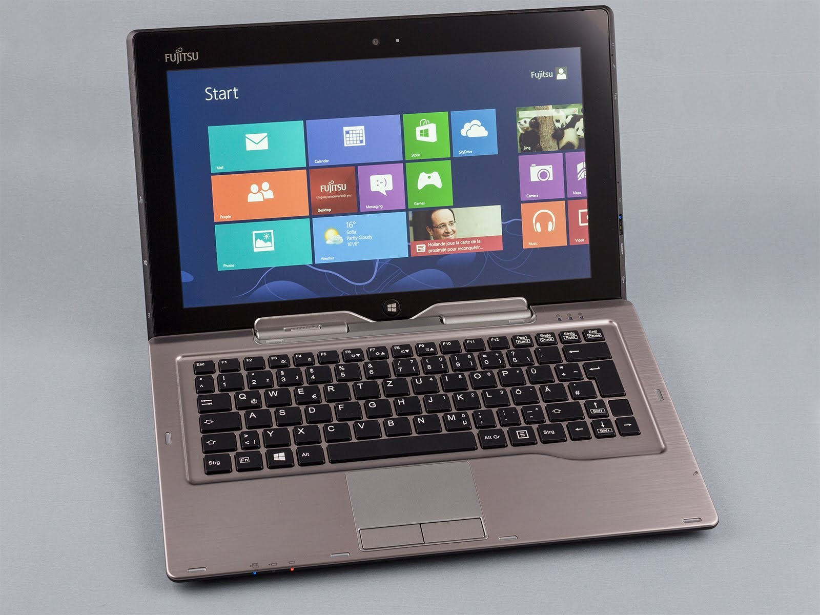 Fujitsu STYLISTIC Q702 Review
