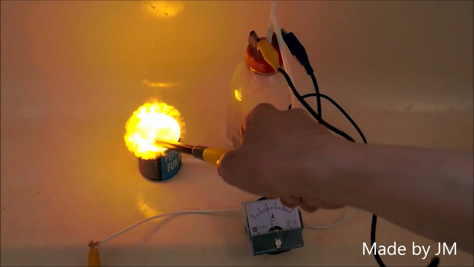 Hydrogen Bubble bomb experiment (Electrolysis experiment)