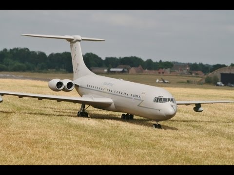 LMA RAF COSFORD RC MODEL AIRCRAFT SHOW - 2013 FLIGHTLINE COMPILATION ...
